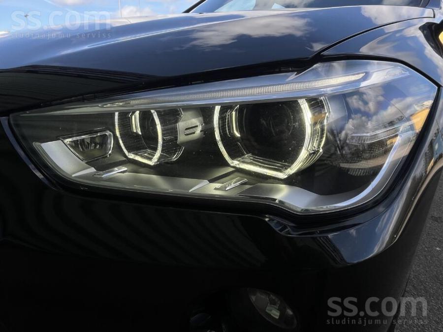 Black BMW X1 2018 in Riga, with an engine capacity of 1.50 L and mileage of 146 thousand km for 15500 €, photo 19 on AUTOMOTO.COM.LV