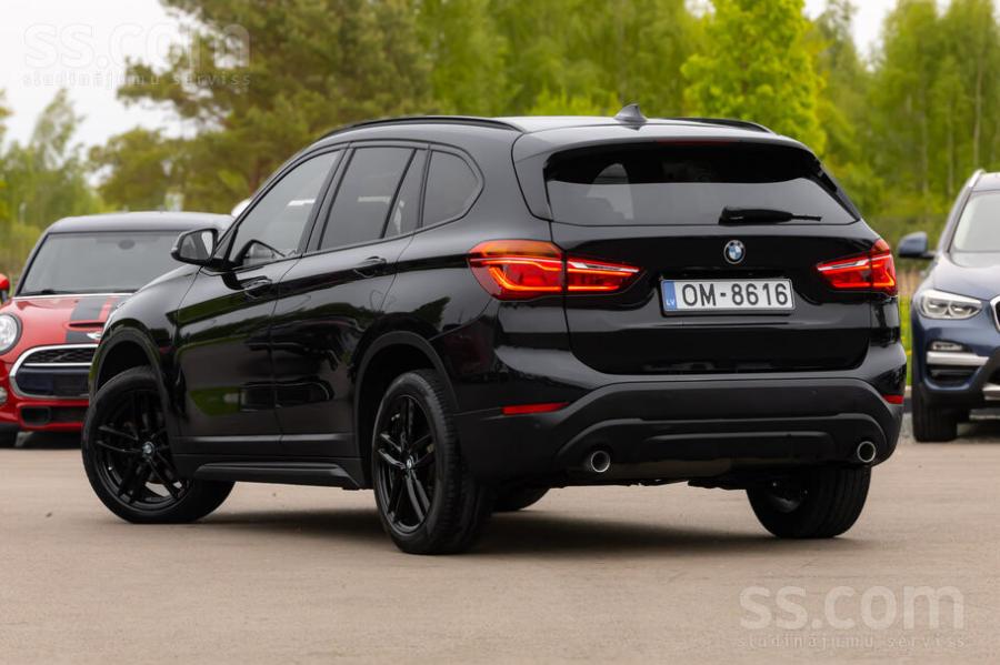 Melns BMW X1 2018 Jelgava, ar dzinēja tilpumu 2.00 L un nobraukumu 0 tūkst. km par 14600 €, foto 6 vietnē AUTOMOTO.COM.LV