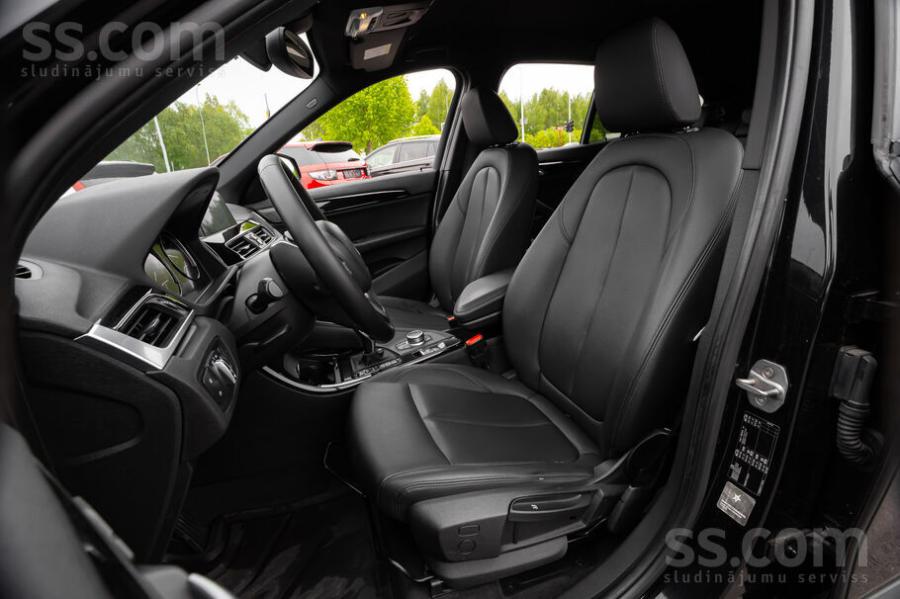 Melns BMW X1 2018 Jelgava, ar dzinēja tilpumu 2.00 L un nobraukumu 0 tūkst. km par 14600 €, foto 9 vietnē AUTOMOTO.COM.LV