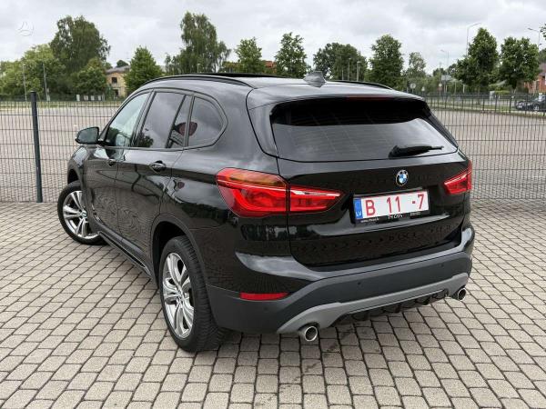Melns BMW X1 2018 Joniškis, ar dzinēja tilpumu 2.00 L un nobraukumu 157 tūkst. km par 15450 €, foto 3 vietnē AUTOMOTO.COM.LV
