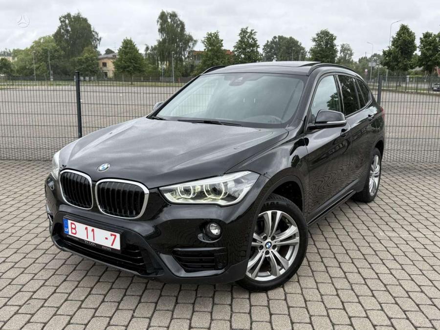 Melns BMW X1 2018 Joniškis, ar dzinēja tilpumu 2.00 L un nobraukumu 157 tūkst. km par 15450 €, foto 3 vietnē AUTOMOTO.COM.LV