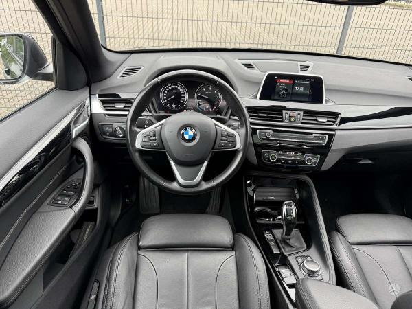 Black BMW X1 2018 in Joniskis, with an engine capacity of 2.00 L and mileage of 157 thousand km for 15450 €, photo 10 on AUTOMOTO.COM.LV