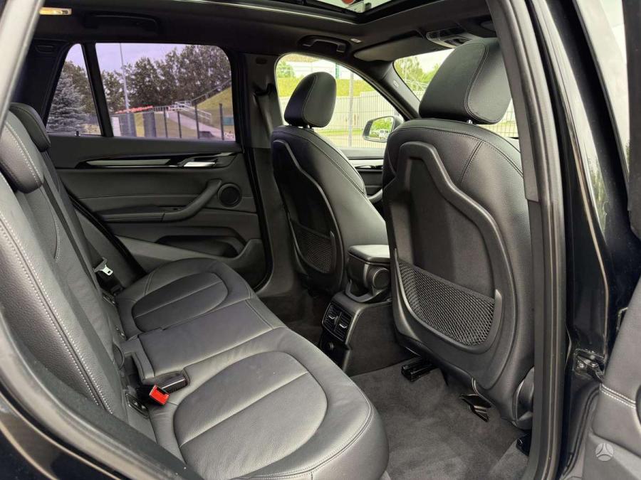 Melns BMW X1 2018 Joniškis, ar dzinēja tilpumu 2.00 L un nobraukumu 157 tūkst. km par 15450 €, foto 15 vietnē AUTOMOTO.COM.LV