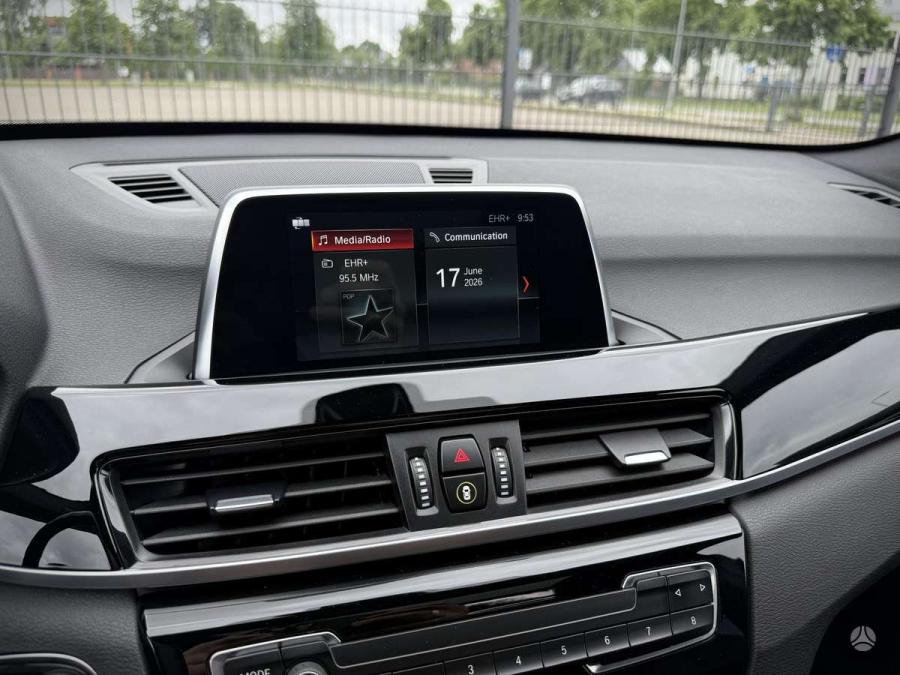 Melns BMW X1 2018 Joniškis, ar dzinēja tilpumu 2.00 L un nobraukumu 157 tūkst. km par 15450 €, foto 17 vietnē AUTOMOTO.COM.LV