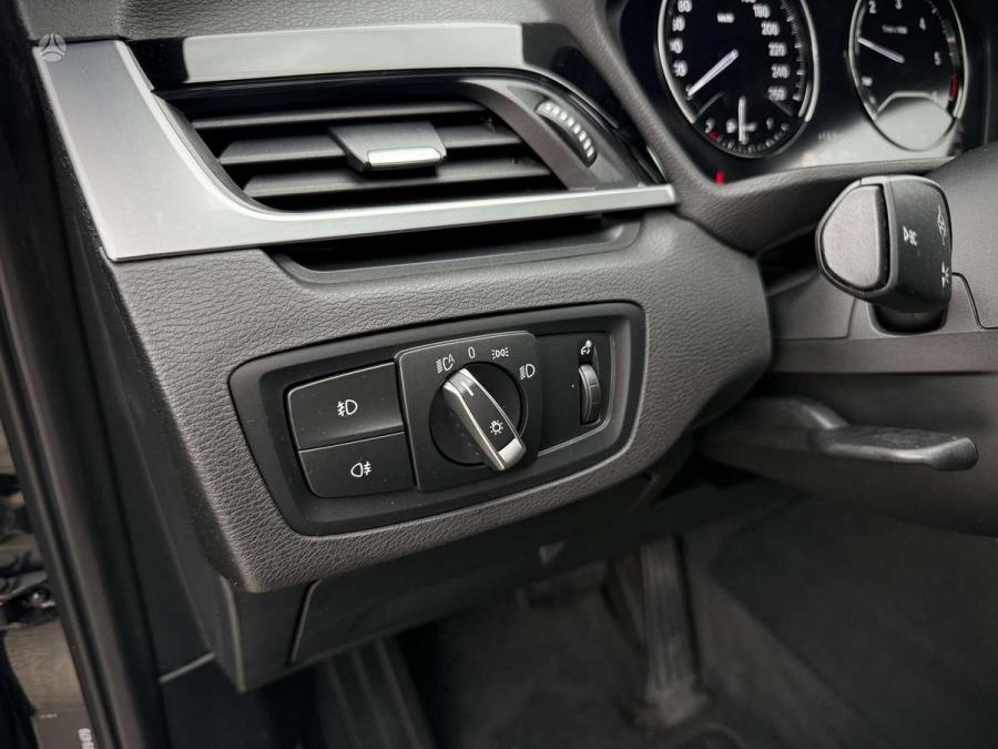 Melns BMW X1 2018 Joniškis, ar dzinēja tilpumu 2.00 L un nobraukumu 157 tūkst. km par 15450 €, foto 26 vietnē AUTOMOTO.COM.LV