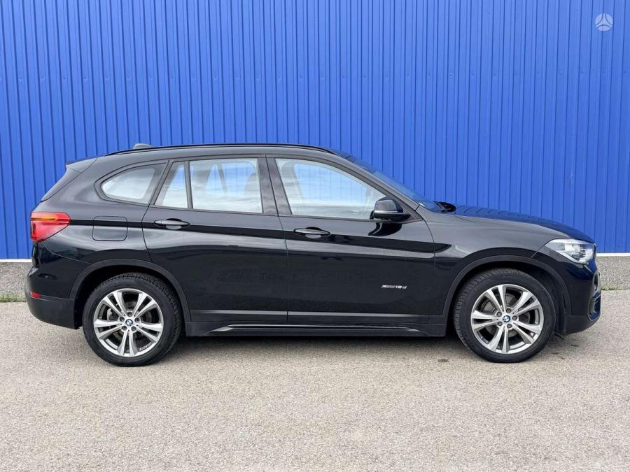 Melns BMW X1 2018 Kauņa, ar dzinēja tilpumu 2.00 L un nobraukumu 181 tūkst. km par 15900 €, foto 9 vietnē AUTOMOTO.COM.LV