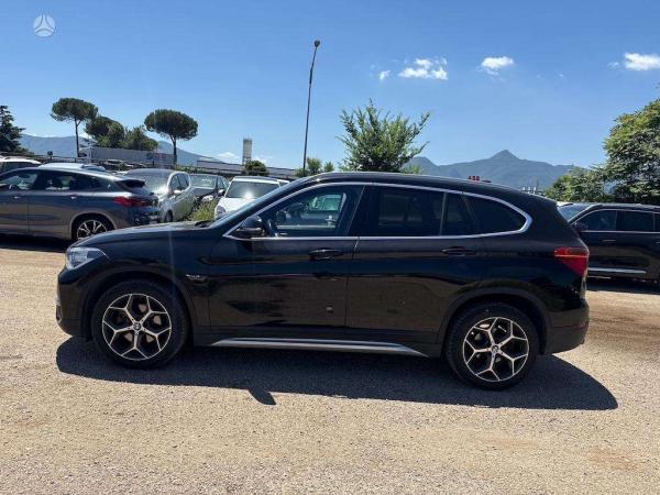 Black BMW X1 2018 in Siauliai, with an engine capacity of 2.00 L and mileage of 230 thousand km for 11700 €, photo 8 on AUTOMOTO.COM.LV