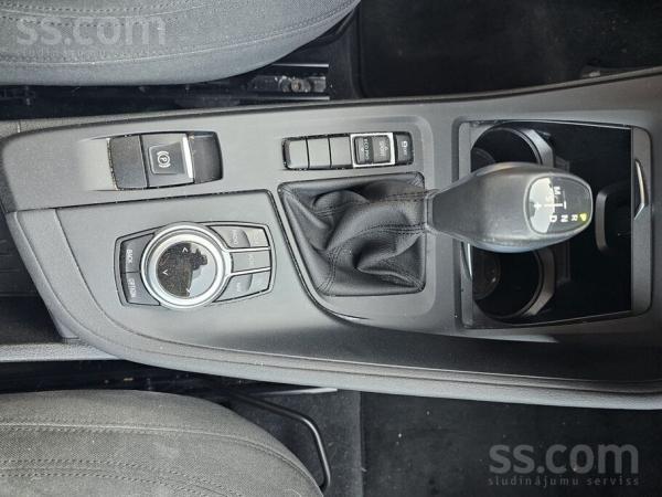 Melns BMW X1 2018 Bauska, ar dzinēja tilpumu 2.00 L un nobraukumu 240 tūkst. km par 12999 €, foto 7 vietnē AUTOMOTO.COM.LV