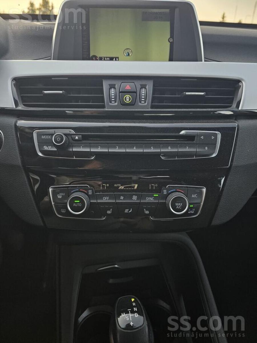 Melns BMW X1 2018 Bauska, ar dzinēja tilpumu 2.00 L un nobraukumu 240 tūkst. km par 12999 €, foto 11 vietnē AUTOMOTO.COM.LV