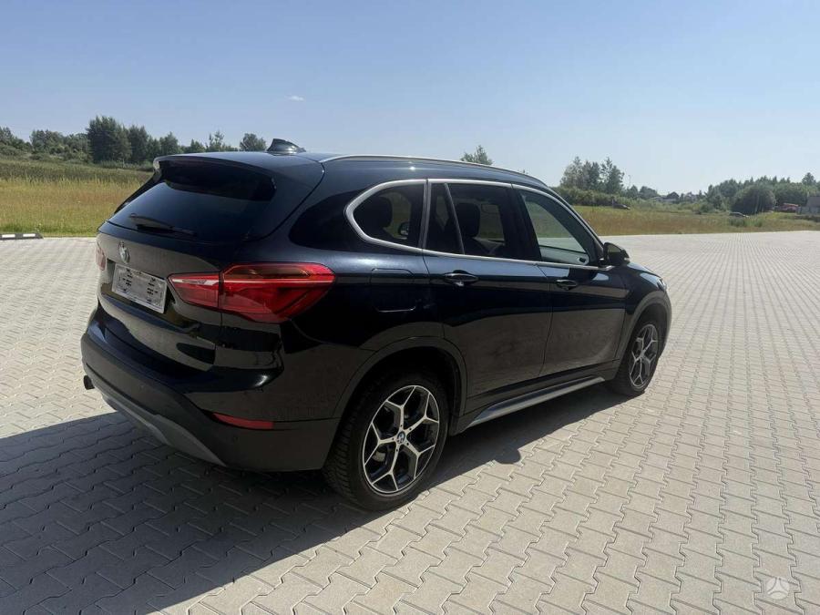 Melns BMW X1 2018 Šauļi, ar dzinēja tilpumu 2.00 L un nobraukumu 230 tūkst. km par 11700 €, foto 7 vietnē AUTOMOTO.COM.LV