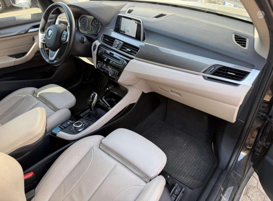 Melns BMW X1 2018 Šauļi, ar dzinēja tilpumu 2.00 L un nobraukumu 168 tūkst. km par 14200 €, foto 8 vietnē AUTOMOTO.COM.LV