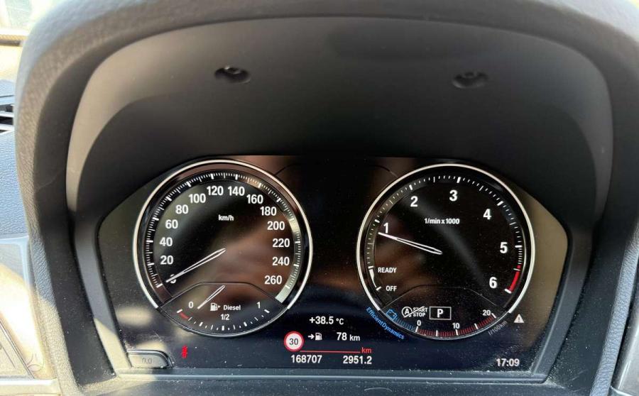 Melns BMW X1 2018 Šauļi, ar dzinēja tilpumu 2.00 L un nobraukumu 168 tūkst. km par 14200 €, foto 16 vietnē AUTOMOTO.COM.LV