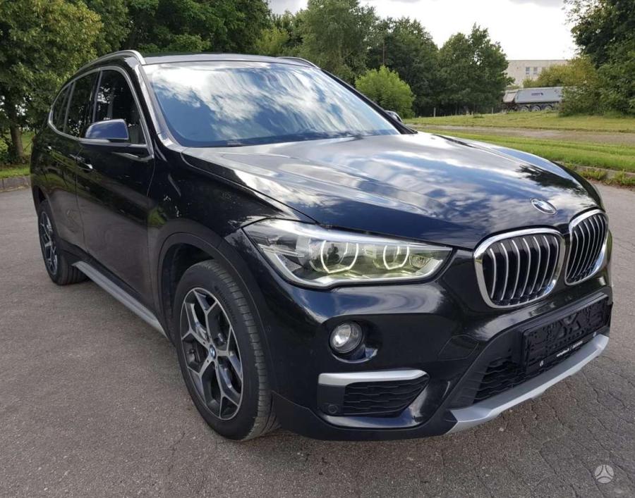 Melns BMW X1 2018 Šauļi, ar dzinēja tilpumu 2.00 L un nobraukumu 168 tūkst. km par 13900 €, foto 1 vietnē AUTOMOTO.COM.LV