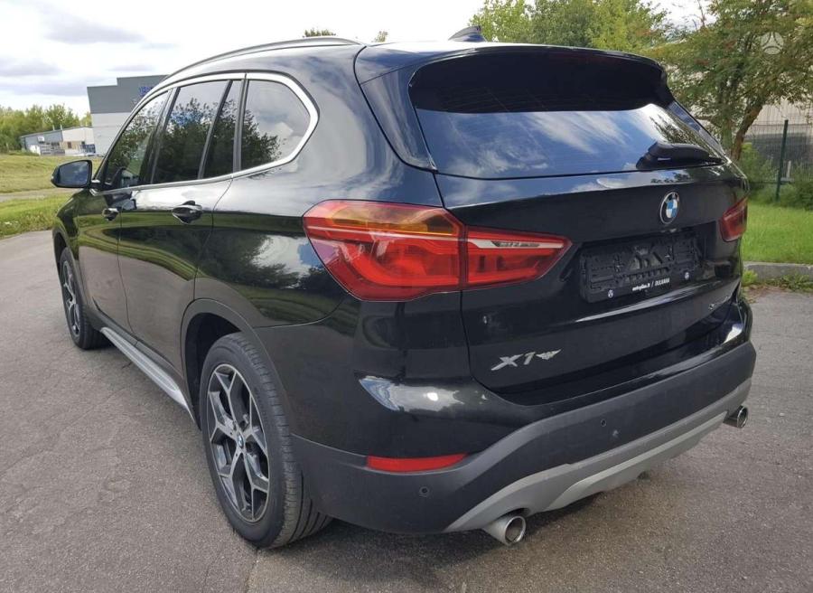 Melns BMW X1 2018 Šauļi, ar dzinēja tilpumu 2.00 L un nobraukumu 168 tūkst. km par 13900 €, foto 9 vietnē AUTOMOTO.COM.LV