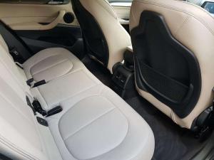 Melns BMW X1 2018 Šauļi, ar dzinēja tilpumu 2.00 L un nobraukumu 168 tūkst. km par 13900 €, foto 13 vietnē AUTOMOTO.COM.LV