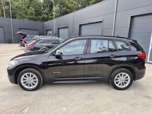 Black BMW X1 2018 in Utena, with an engine capacity of 2.00 L and mileage of 226 thousand km for 12490 €, photo 6 on AUTOMOTO.COM.LV