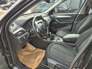 Black BMW X1 2018 in Utena, with an engine capacity of 2.00 L and mileage of 226 thousand km for 12490 €, photo 12 on AUTOMOTO.COM.LV