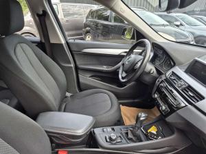 Black BMW X1 2018 in Utena, with an engine capacity of 2.00 L and mileage of 226 thousand km for 12490 €, photo 17 on AUTOMOTO.COM.LV