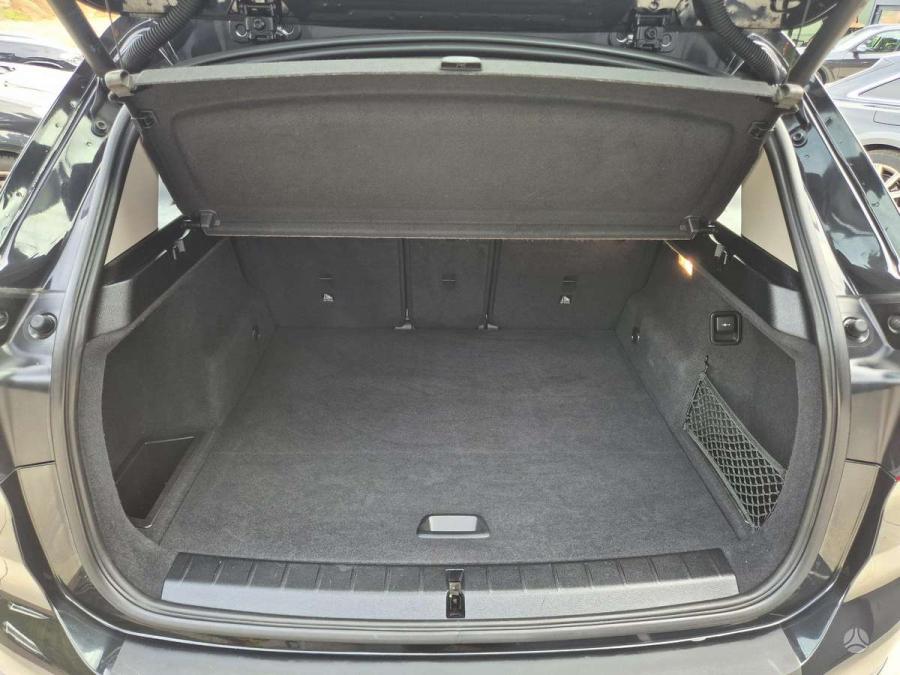 Black BMW X1 2018 in Utena, with an engine capacity of 2.00 L and mileage of 226 thousand km for 12490 €, photo 22 on AUTOMOTO.COM.LV