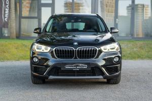 Black BMW X1 2018 in Vilnius, with an engine capacity of 2.00 L and mileage of 226 thousand km for 11900 €, photo 5 on AUTOMOTO.COM.LV