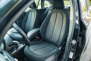 Black BMW X1 2018 in Vilnius, with an engine capacity of 2.00 L and mileage of 226 thousand km for 11900 €, photo 17 on AUTOMOTO.COM.LV