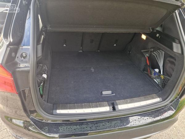 BMW X1 2018 in Kaunas on AUTOMOTO.COM.LV Black BMW X1 2018 in Kaunas, with an engine capacity of 2.00 L and mileage of 294 thousand km for 13800 €, photo 11 on AUTOMOTO.COM.LV