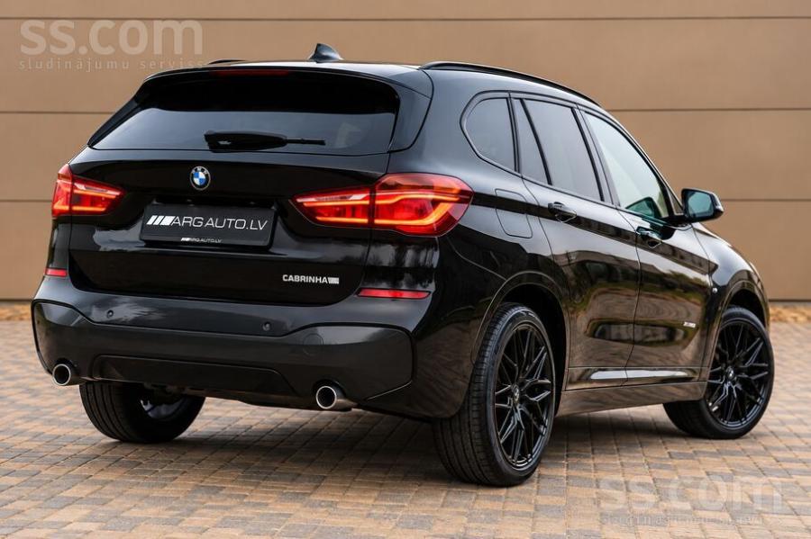 Black BMW X1 2018 in Tukums, with an engine capacity of 2.00 L and mileage of 162 thousand km for 17990 €, photo 5 on AUTOMOTO.COM.LV