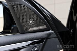 Black BMW X1 2018 in Tukums, with an engine capacity of 2.00 L and mileage of 162 thousand km for 17990 €, photo 7 on AUTOMOTO.COM.LV