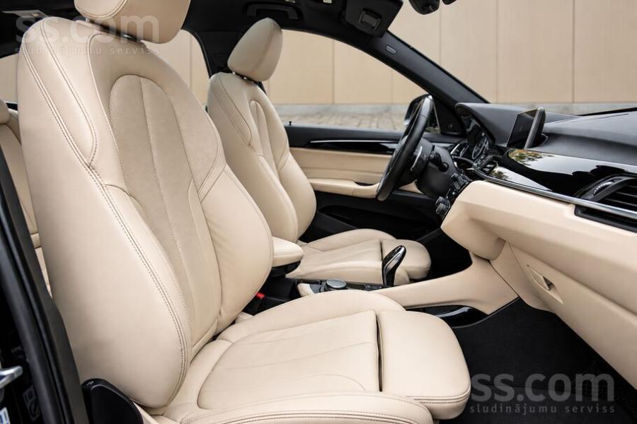 Black BMW X1 2018 in Tukums, with an engine capacity of 2.00 L and mileage of 162 thousand km for 17990 €, photo 15 on AUTOMOTO.COM.LV