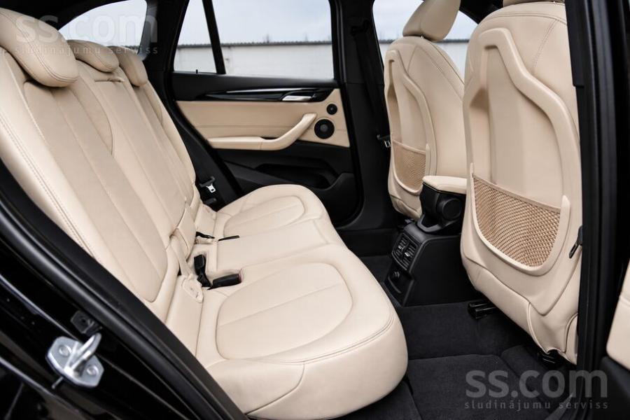 Black BMW X1 2018 in Tukums, with an engine capacity of 2.00 L and mileage of 162 thousand km for 17990 €, photo 18 on AUTOMOTO.COM.LV