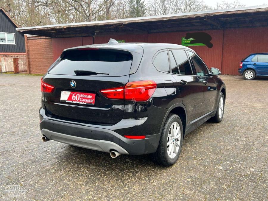 Black BMW X1 2019 in Kaunas, with an engine capacity of 2.00 L and mileage of 55 thousand km for 25489 €, photo 4 on AUTOMOTO.COM.LV