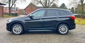 Black BMW X1 2019 in Kaunas, with an engine capacity of 2.00 L and mileage of 55 thousand km for 25489 €, photo 8 on AUTOMOTO.COM.LV
