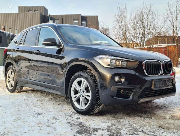 Black BMW X1 2019 in Kaunas, with an engine capacity of 2.00 L and mileage of 277 thousand km for 12500 €, photo 1 on AUTOMOTO.COM.LV