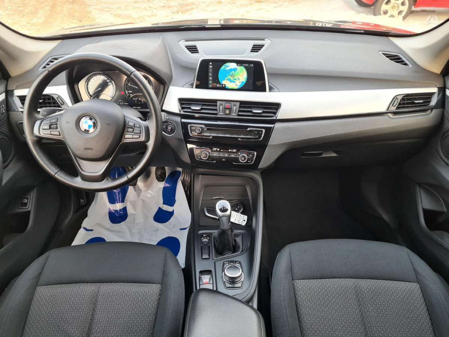 Black BMW X1 2019 in Kaunas, with an engine capacity of 2.00 L and mileage of 277 thousand km for 12500 €, photo 15 on AUTOMOTO.COM.LV
