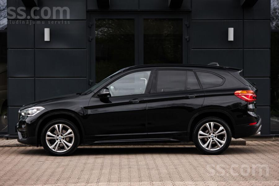 Melns BMW X1 2019 Jelgava, ar dzinēja tilpumu 1.80 L un nobraukumu 0 tūkst. km par 17990 €, foto 12 vietnē AUTOMOTO.COM.LV