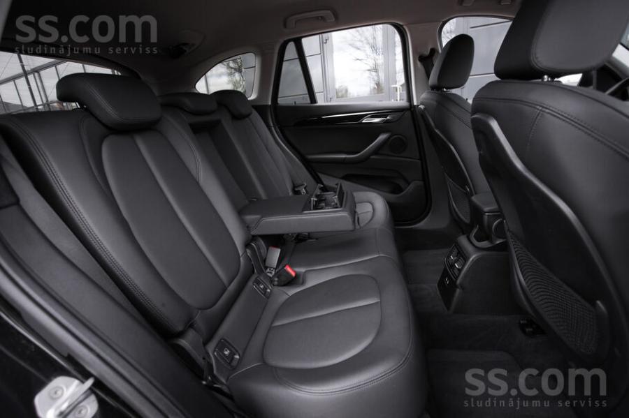 Melns BMW X1 2019 Jelgava, ar dzinēja tilpumu 1.80 L un nobraukumu 0 tūkst. km par 17990 €, foto 18 vietnē AUTOMOTO.COM.LV