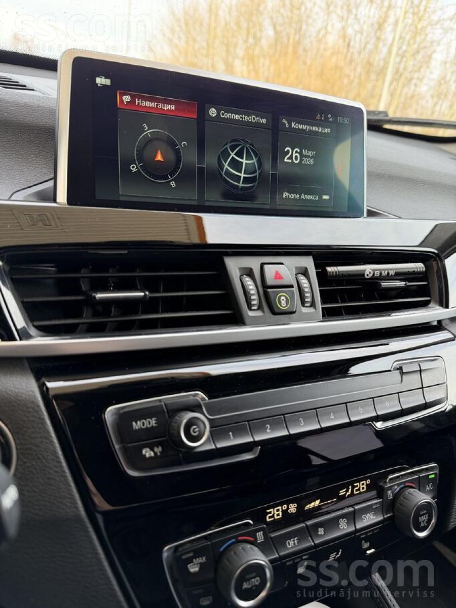 Black BMW X1 2019 in Riga, with an engine capacity of 2.00 L and mileage of 169 thousand km for 17100 €, photo 6 on AUTOMOTO.COM.LV