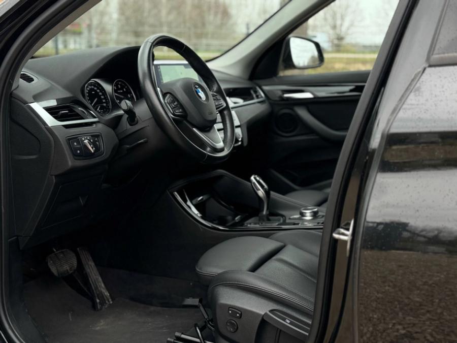 Melns BMW X1 2019 Rīga, ar dzinēja tilpumu 2.00 L un nobraukumu 95 tūkst. km par 18990 €, foto 22 vietnē AUTOMOTO.COM.LV