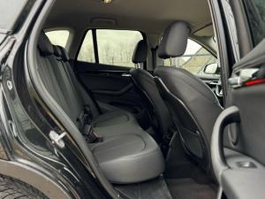 Melns BMW X1 2019 Rīga, ar dzinēja tilpumu 2.00 L un nobraukumu 95 tūkst. km par 18990 €, foto 33 vietnē AUTOMOTO.COM.LV