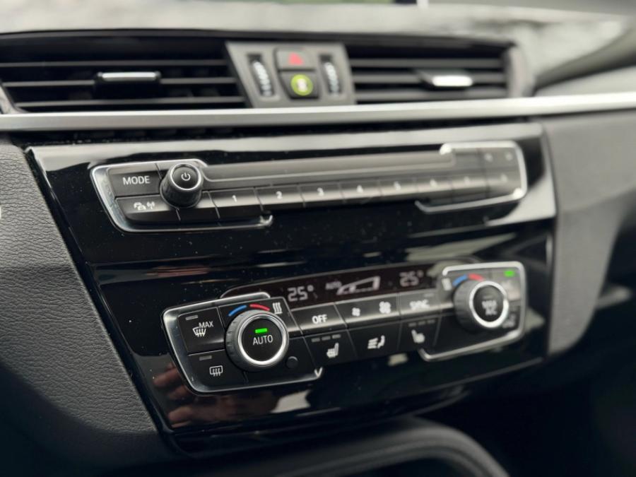 Melns BMW X1 2019 Rīga, ar dzinēja tilpumu 2.00 L un nobraukumu 95 tūkst. km par 18990 €, foto 38 vietnē AUTOMOTO.COM.LV