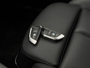 Melns BMW X1 2019 Rīga, ar dzinēja tilpumu 2.00 L un nobraukumu 95 tūkst. km par 18990 €, foto 59 vietnē AUTOMOTO.COM.LV