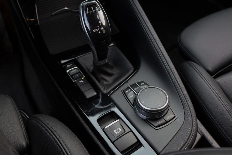 Melns BMW X1 2019 Rīga, ar dzinēja tilpumu 2.00 L un nobraukumu 95 tūkst. km par 18990 €, foto 60 vietnē AUTOMOTO.COM.LV