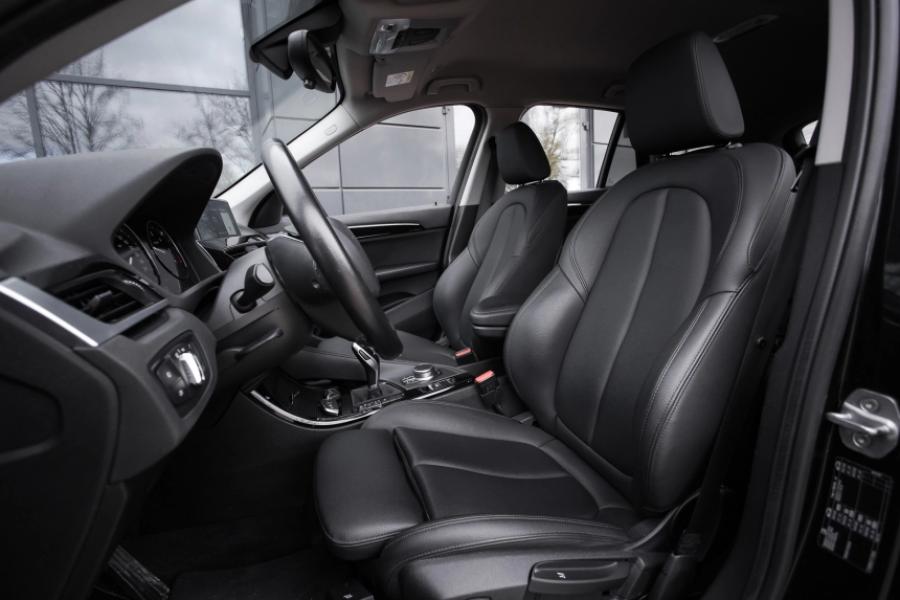 Melns BMW X1 2019 Rīga, ar dzinēja tilpumu 2.00 L un nobraukumu 95 tūkst. km par 18990 €, foto 68 vietnē AUTOMOTO.COM.LV