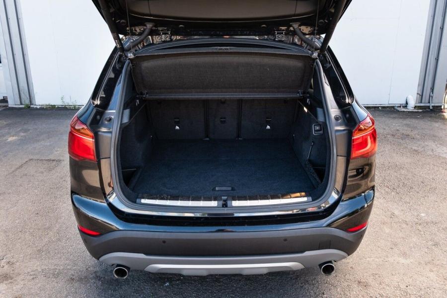 Melns BMW X1 2019 Rīga, ar dzinēja tilpumu 2.00 L un nobraukumu 140 tūkst. km par 20850 €, foto 9 vietnē AUTOMOTO.COM.LV