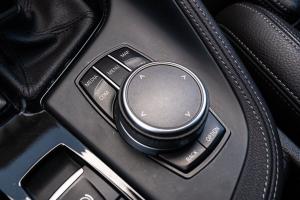 Melns BMW X1 2019 Rīga, ar dzinēja tilpumu 2.00 L un nobraukumu 140 tūkst. km par 20850 €, foto 25 vietnē AUTOMOTO.COM.LV
