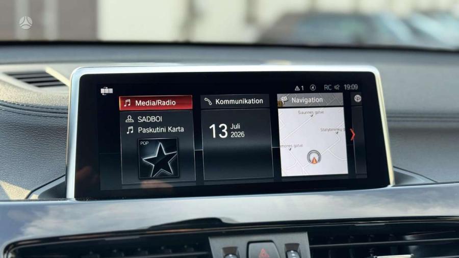 Black BMW X1 2019 in Telschi, with an engine capacity of 2.00 L and mileage of 156 thousand km for 15800 €, photo 23 on AUTOMOTO.COM.LV