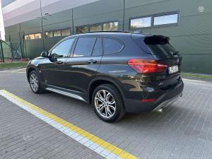 Black BMW X1 2019 in Vilnius, with an engine capacity of 2.00 L and mileage of 104 thousand km for 15500 €, photo 4 on AUTOMOTO.COM.LV