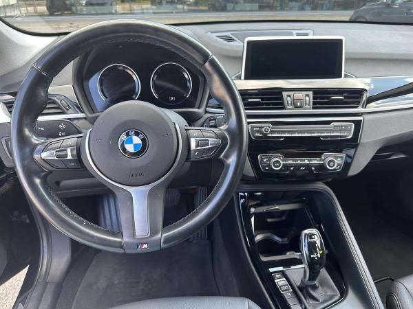Black BMW X1 2019 in Vilnius, with an engine capacity of 2.00 L and mileage of 104 thousand km for 15500 €, photo 10 on AUTOMOTO.COM.LV