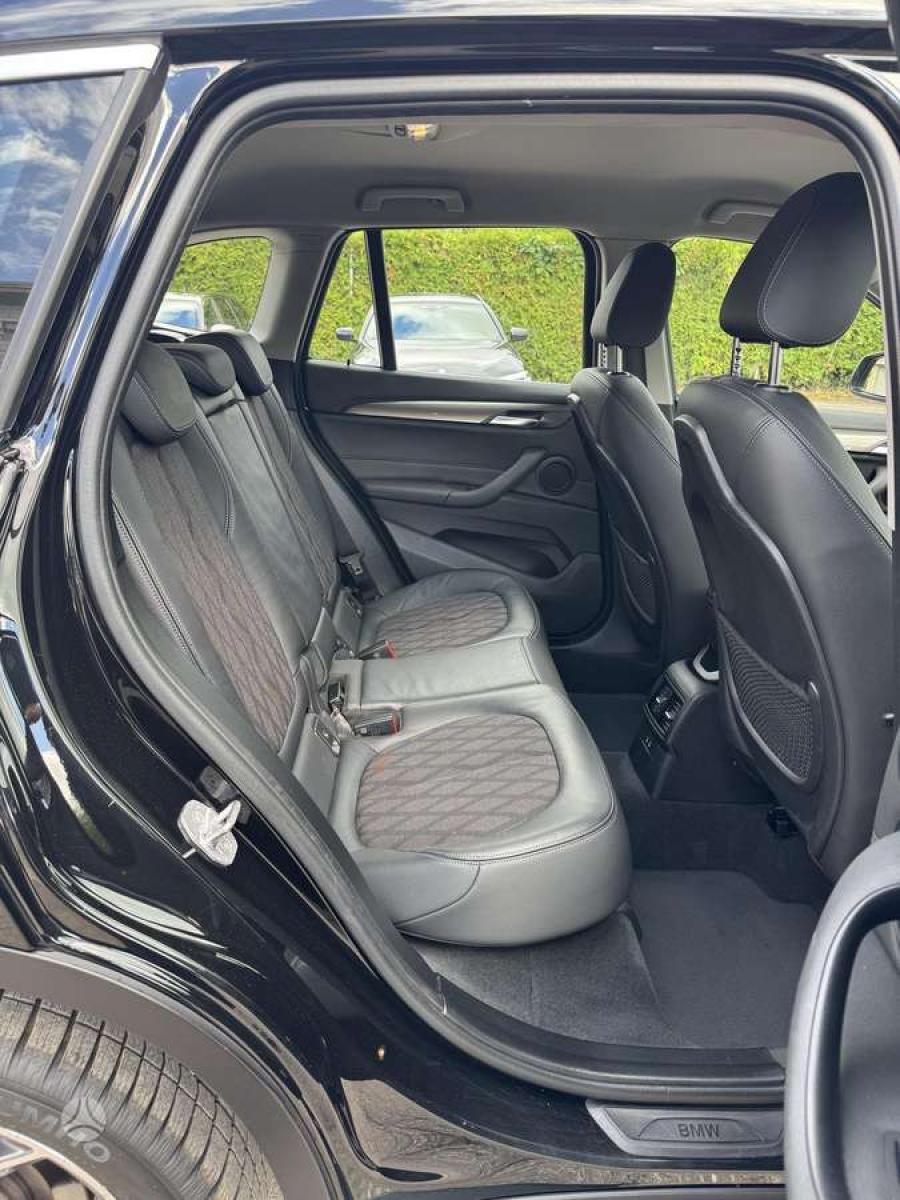Melns BMW X1 2019 Panevēža, ar dzinēja tilpumu 2.00 L un nobraukumu 158 tūkst. km par 15900 €, foto 15 vietnē AUTOMOTO.COM.LV