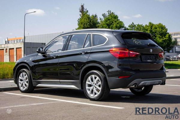 Melns BMW X1 2019 Kauņa, ar dzinēja tilpumu 2.00 L un nobraukumu 142 tūkst. km par 13800 €, foto 6 vietnē AUTOMOTO.COM.LV